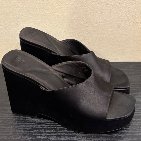 Zara | Shoes | Zara Black Wedge Sandals | Poshmark